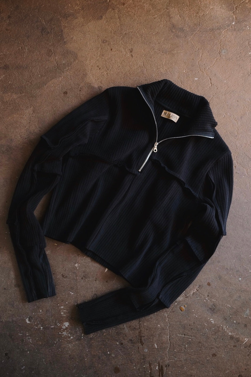 rib zip high neck top – MALION vintage